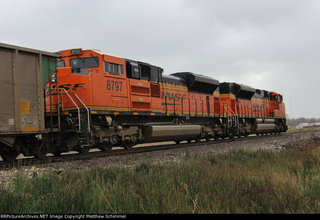 BNSF 8797